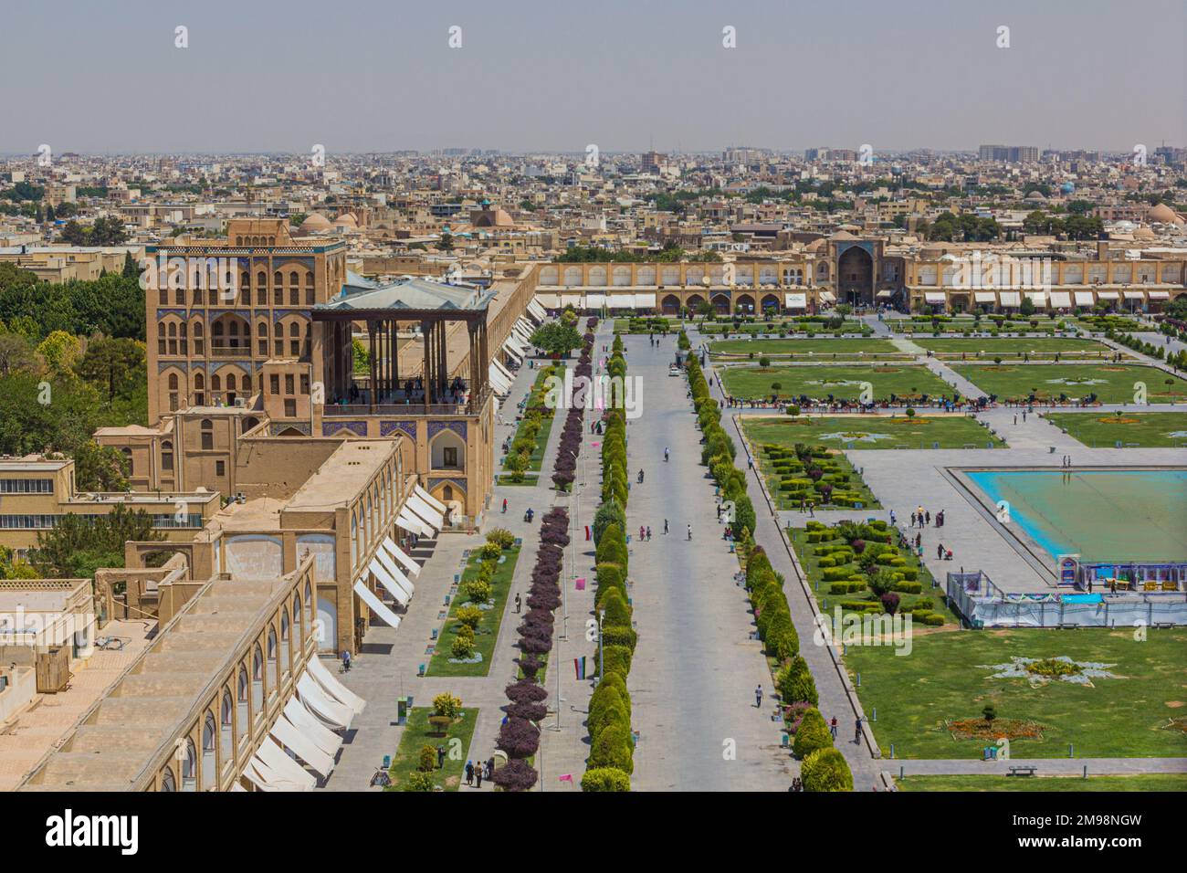 Isfahan shah mosque aerial hi-res stock photography and images - Alamy