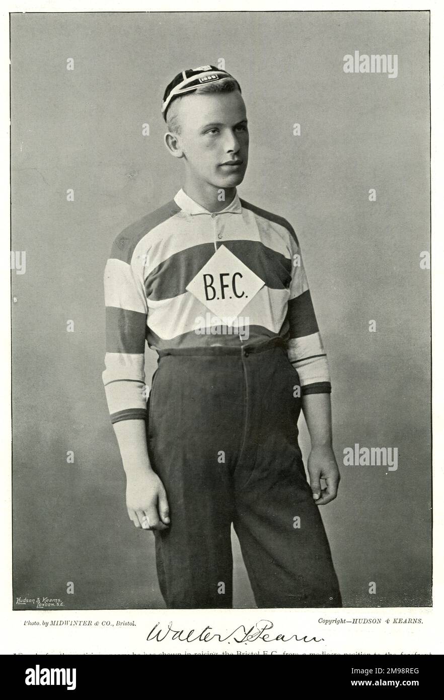Walter T Pearce, Bristol Rugby player Stock Photo - Alamy