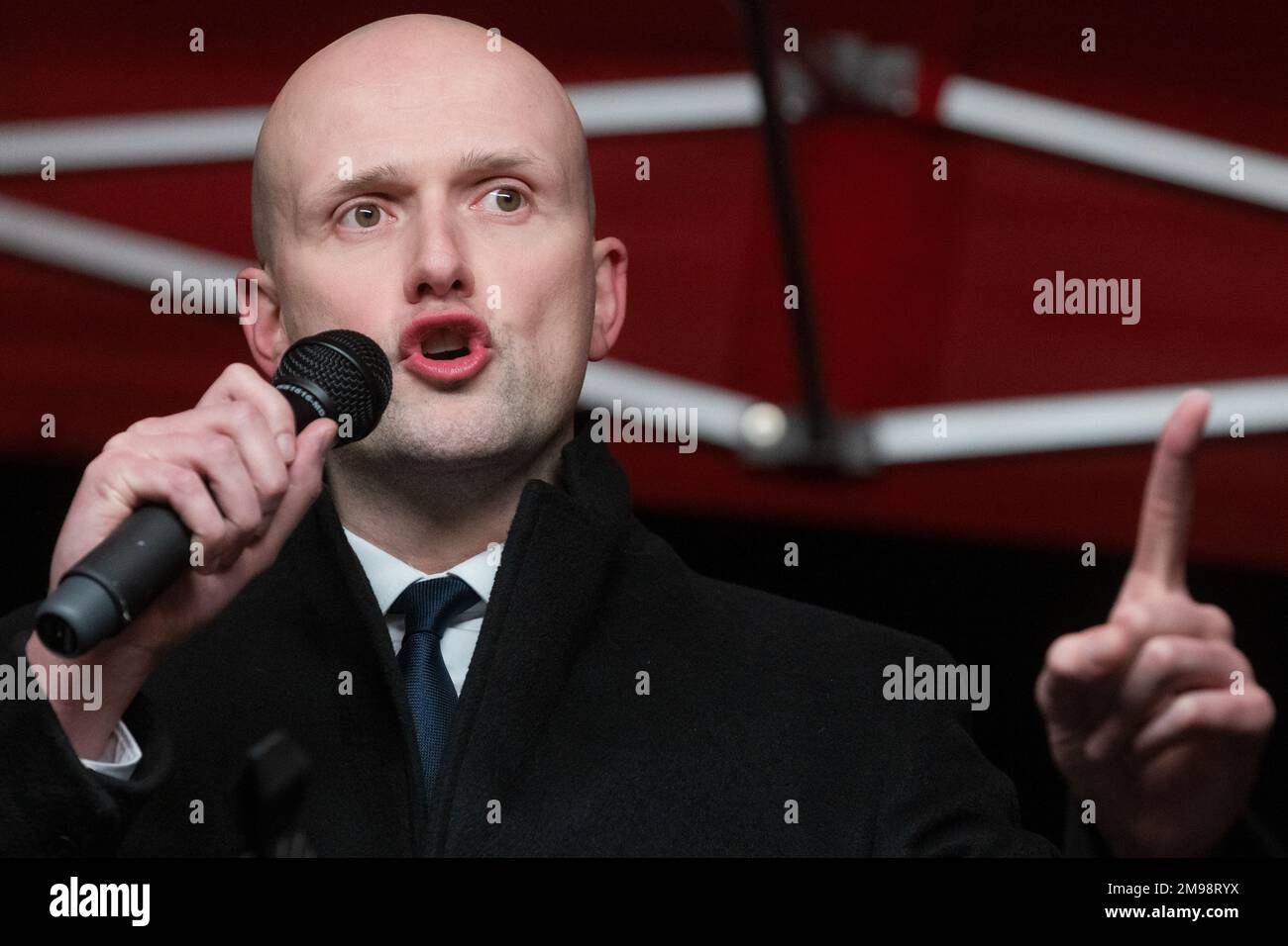 Stephen flynn hi-res stock photography and images - Alamy