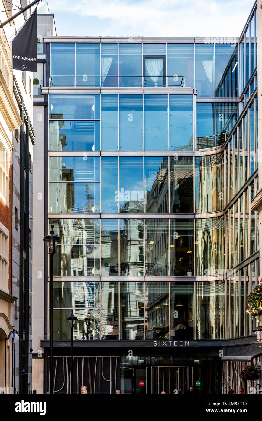 Babmaes street hi-res stock photography and images - Alamy