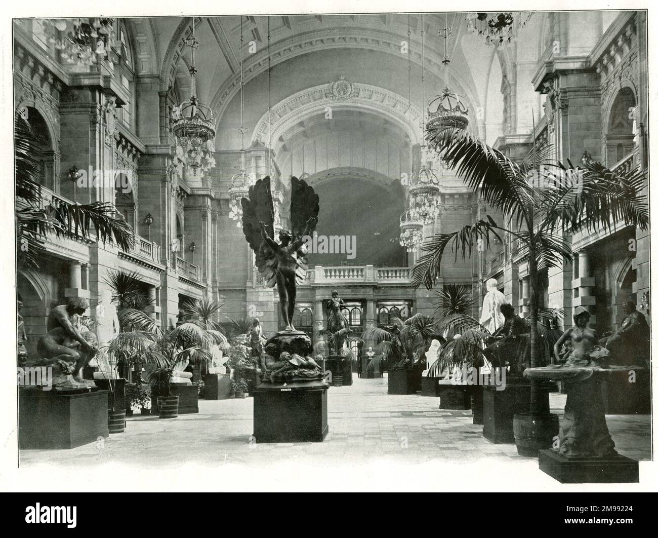 Glasgow International Exhibition, 1901 - Central Sculpture Hall of Art ...