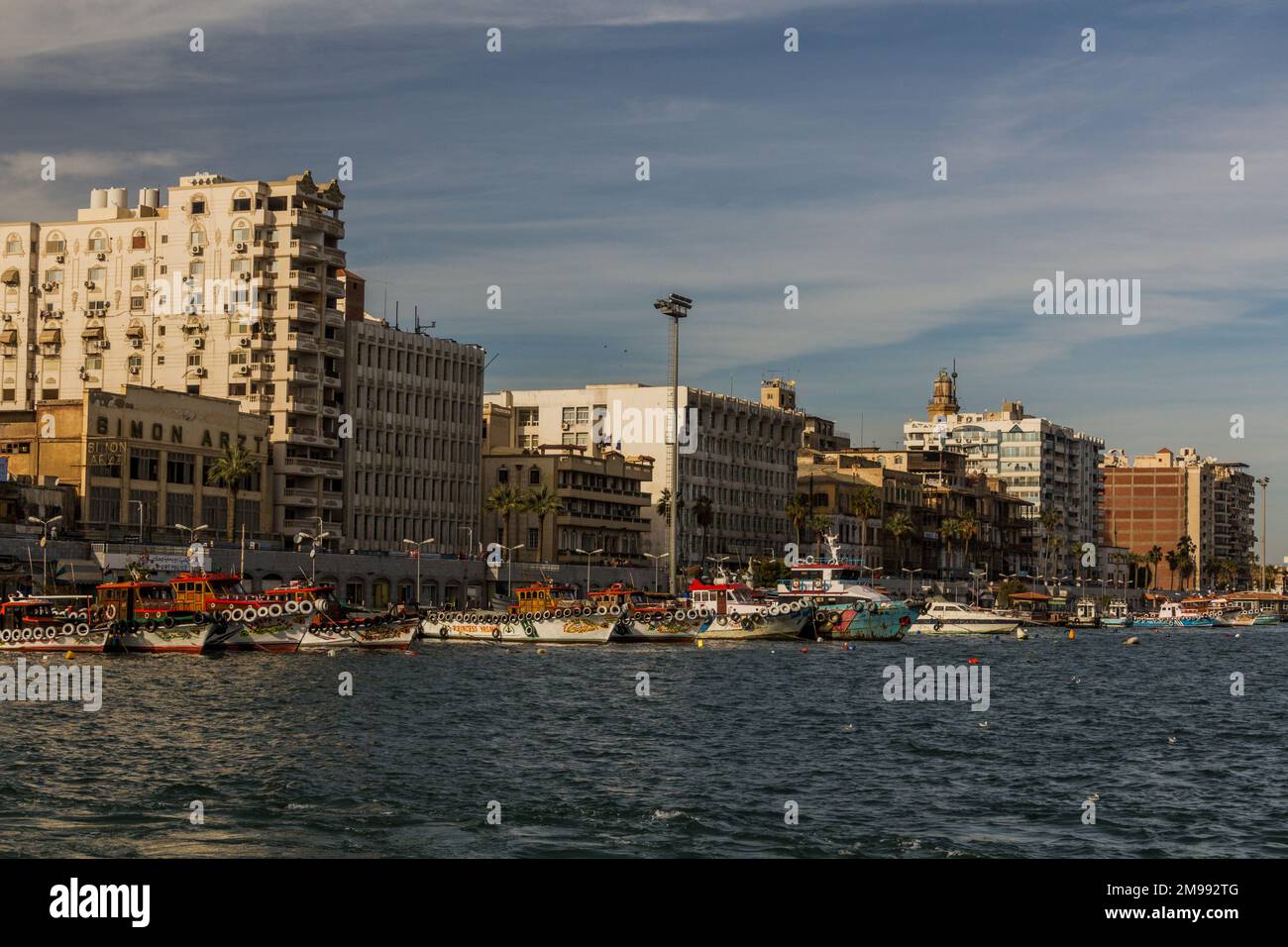 Suez canal cruise ship hi-res stock photography and images - Alamy