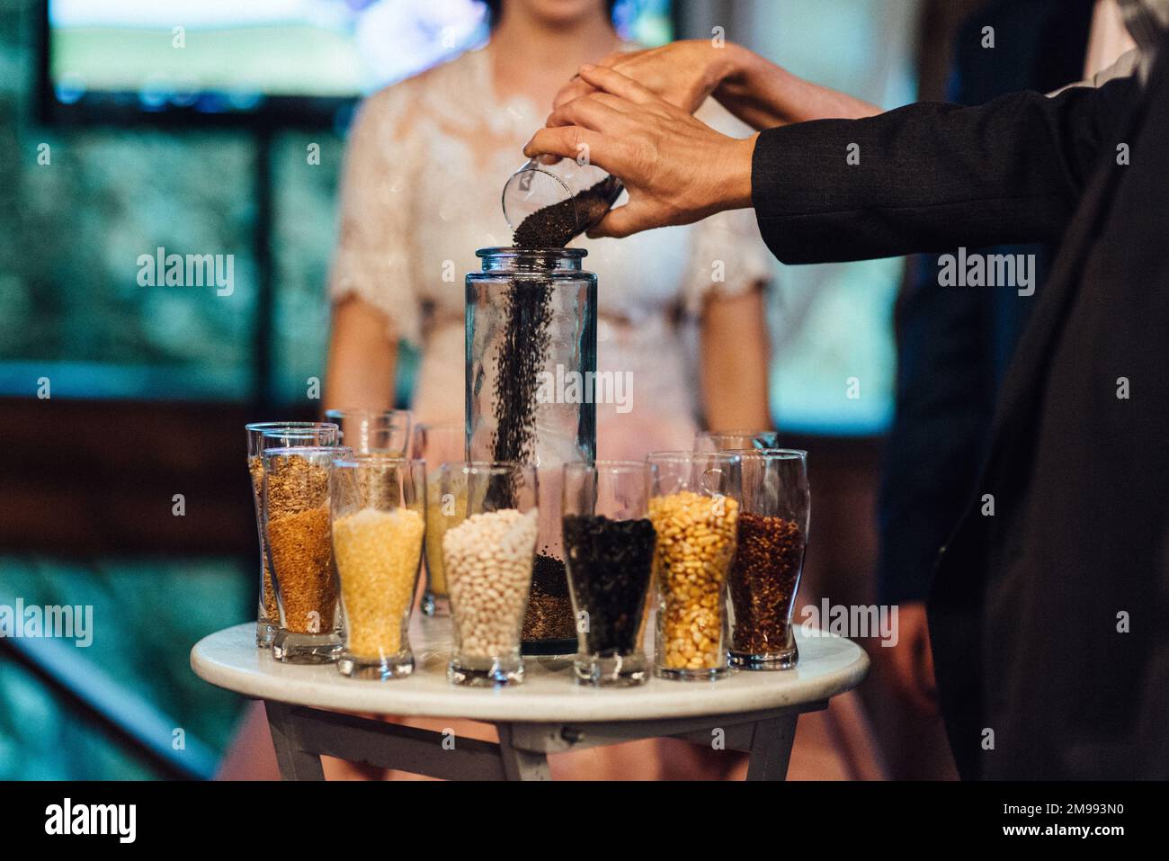 Ceremony table hi-res stock photography and images - Alamy