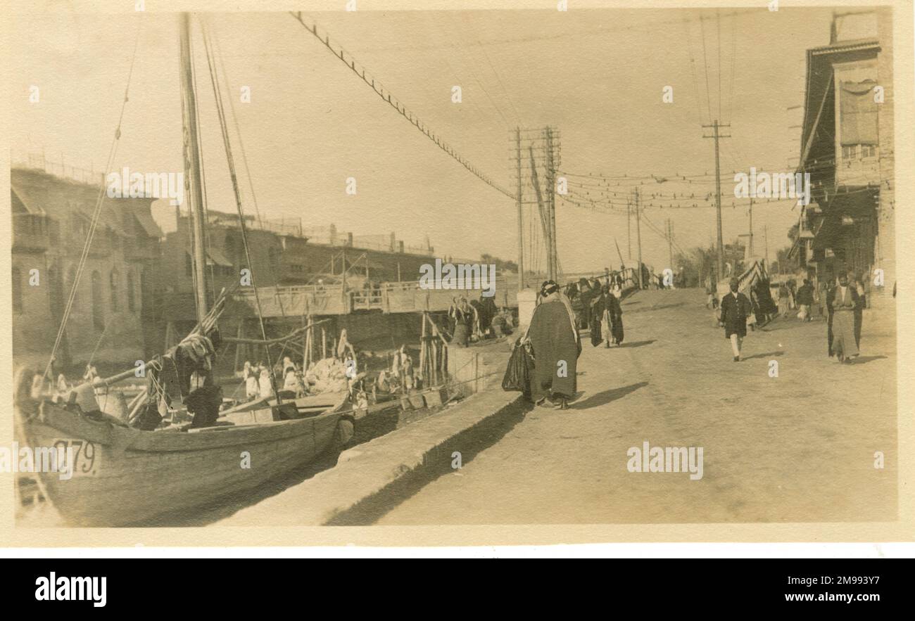 Pulley Bridge, Ashar Creek, Basra, Iraq, during the First World War ...