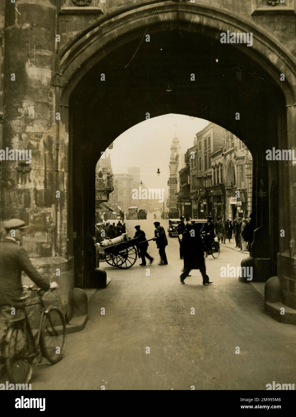 Street scene in Manchester Stock Photo - Alamy