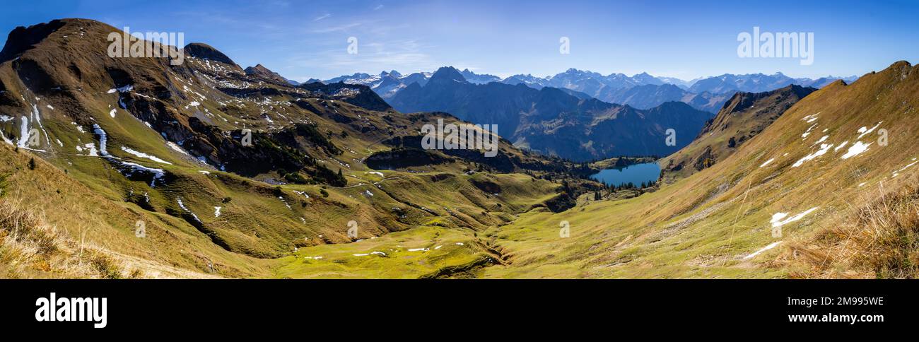 Mit den alpen hi-res stock photography and images - Alamy