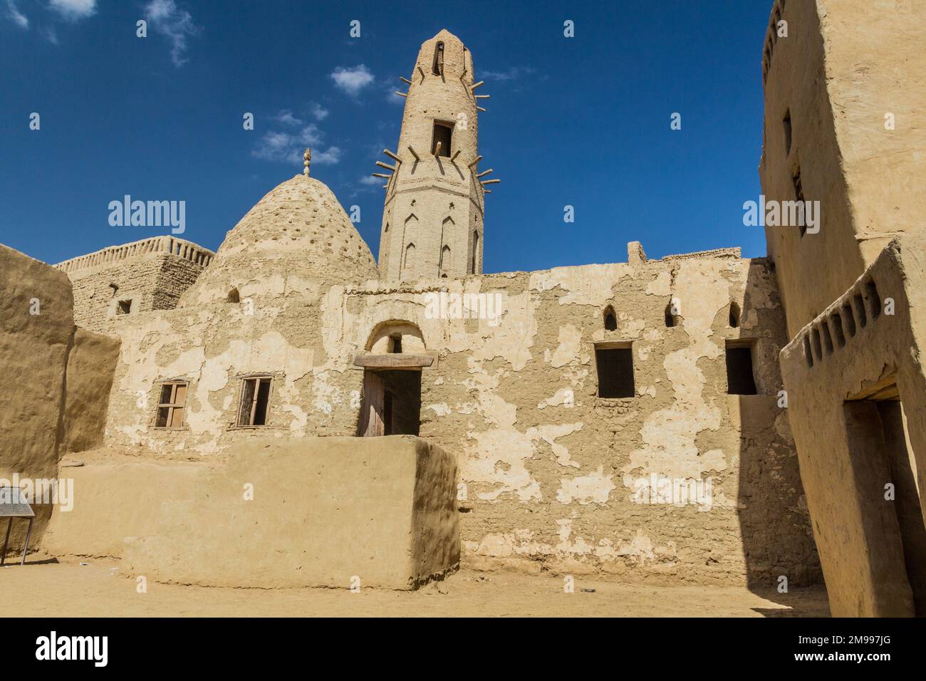 Nasr el Din mosque in Al Qasr village in Dakhla oasis, Egypt Stock ...