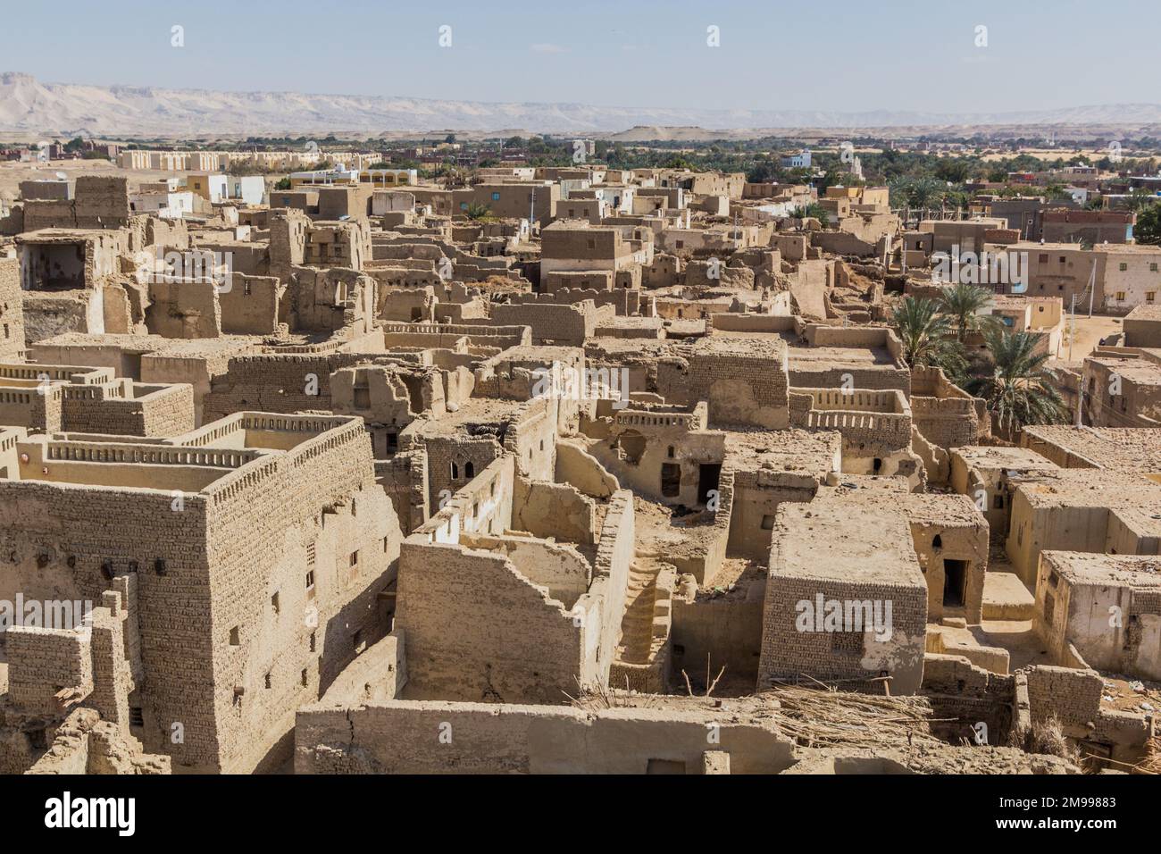 Aerial view of Al Qasr village in Dakhla oasis, Egypt Stock Photo - Alamy