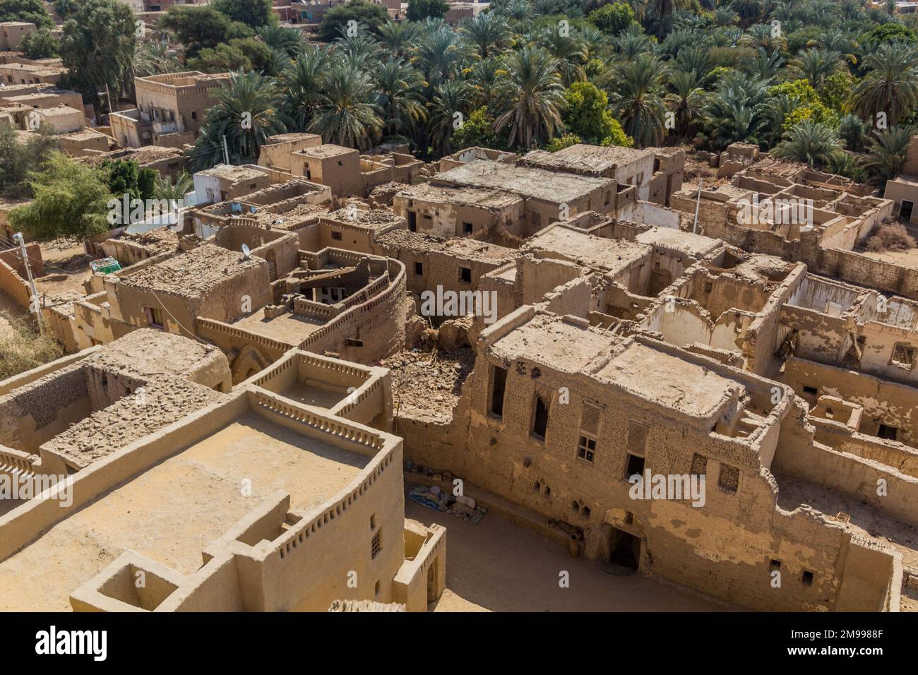 Aerial view of Al Qasr village in Dakhla oasis, Egypt Stock Photo - Alamy