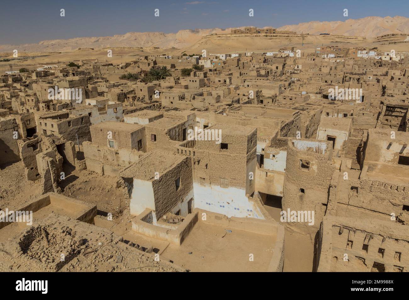 Aerial view of Al Qasr village in Dakhla oasis, Egypt Stock Photo - Alamy