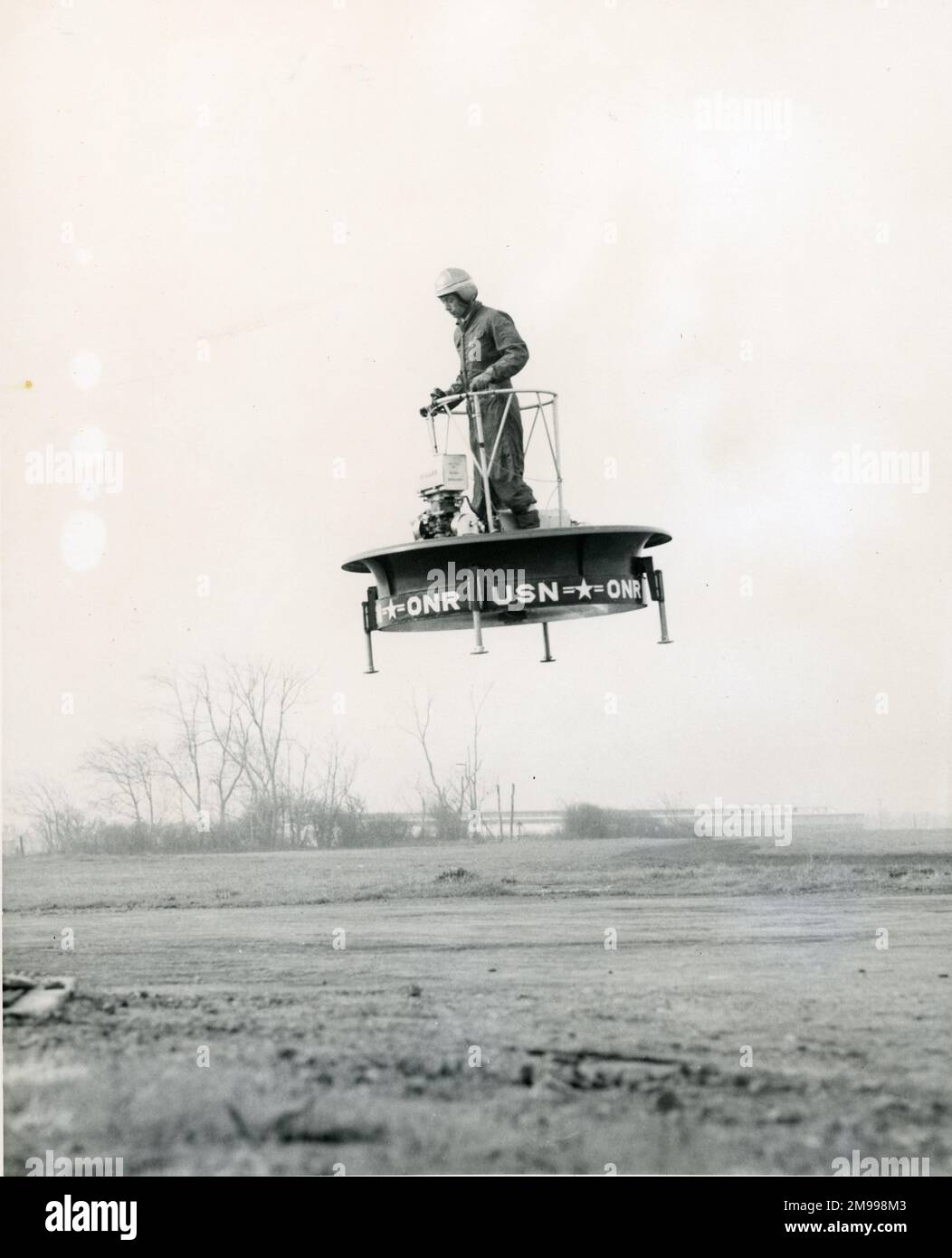 Pilot Phil Johnston flying the Hiller VZ-1 Flying Platform at the ...