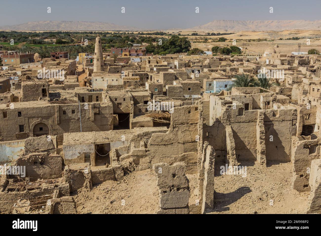 Aerial view of Al Qasr village in Dakhla oasis, Egypt Stock Photo - Alamy