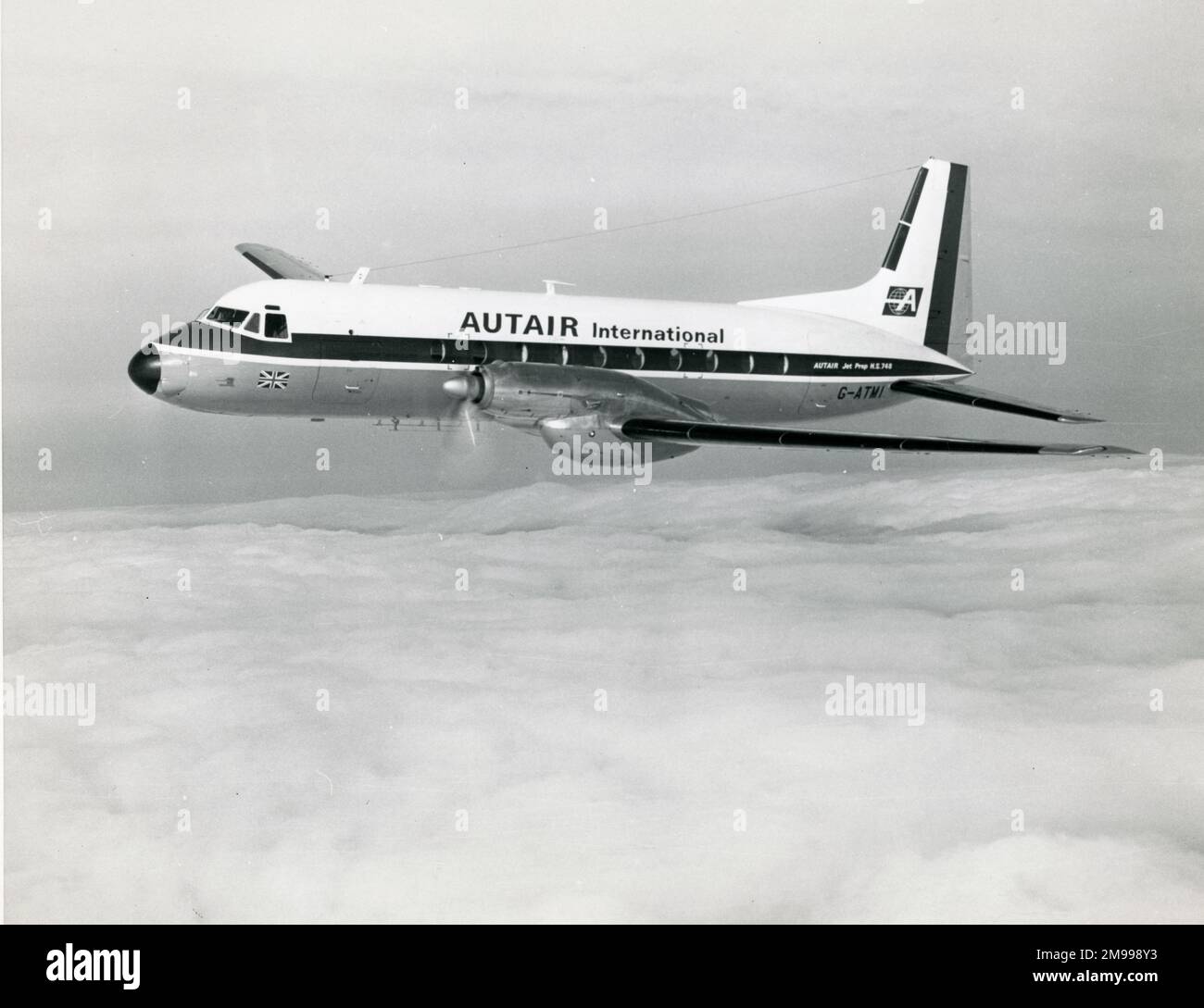 Hawker Siddeley HS748 Series 2, G-ATMI, of Autair International Airways ...