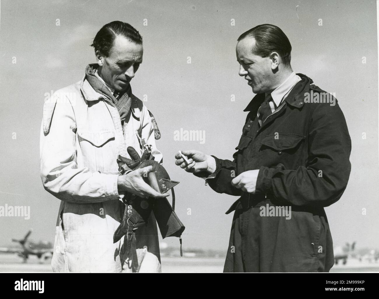 Hawker test pilots circa 1943, from left: Flt Lt Ralph S. Munday and ...