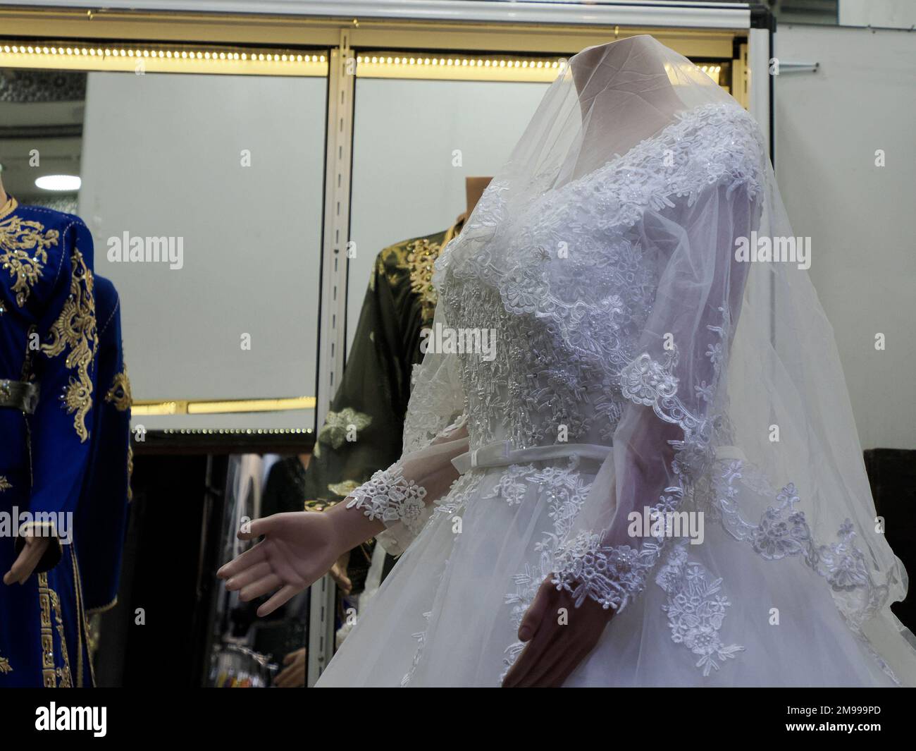 morocco fes wedding shop in fez medina Stock Photo - Alamy