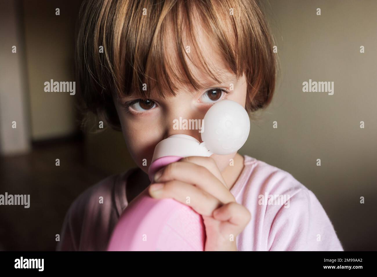 Child shampoo hi-res stock photography and images - Alamy