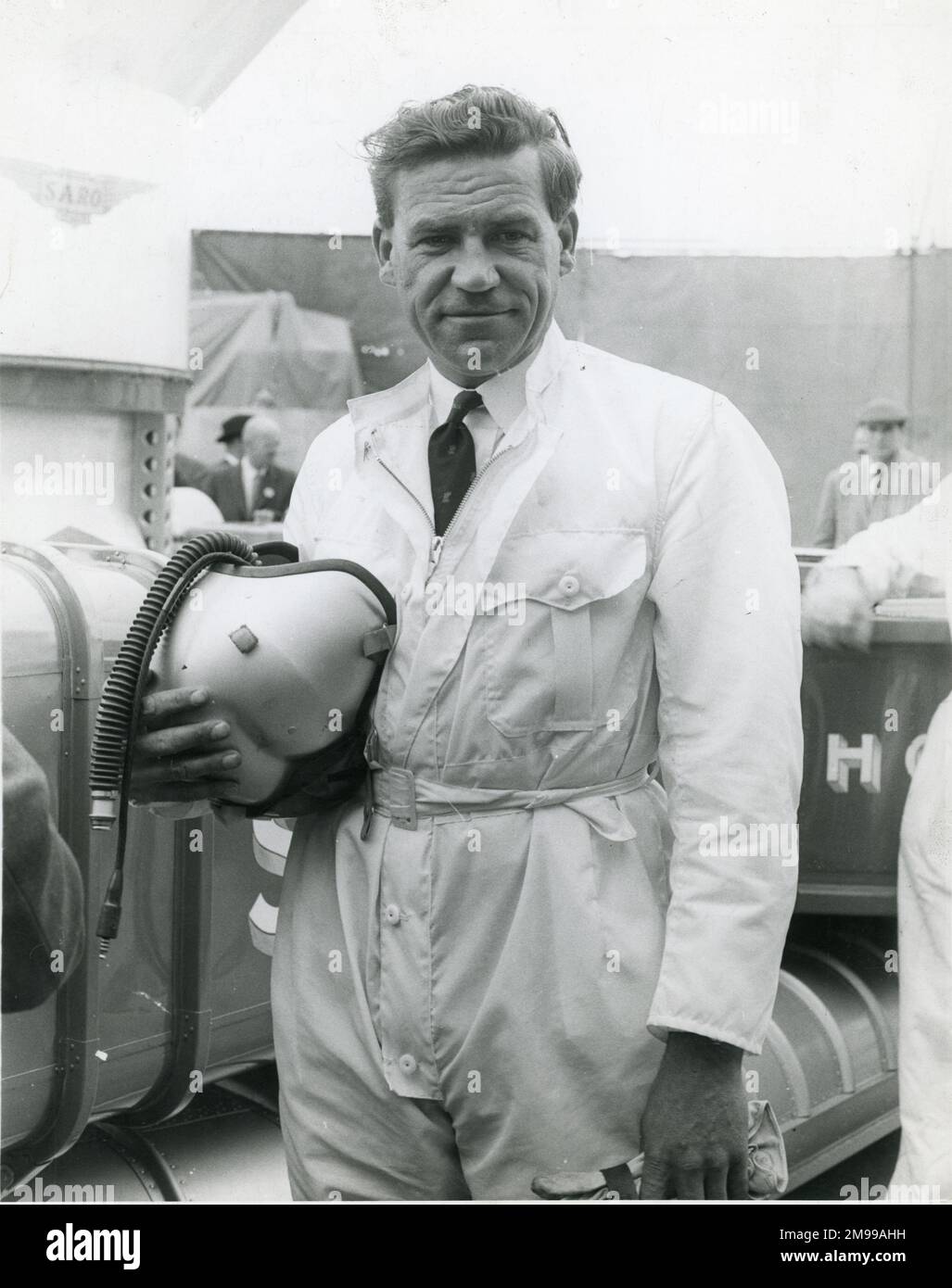 The hovercraft 1959 hi-res stock photography and images - Alamy