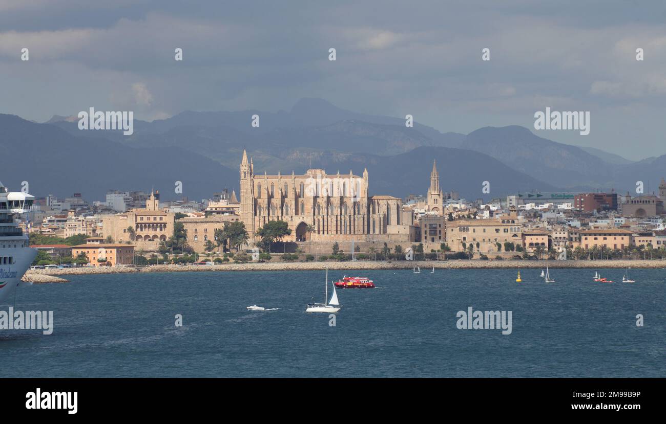 The famous landmark of La Seu, Santa Maria di Palma cathedral seen from ...