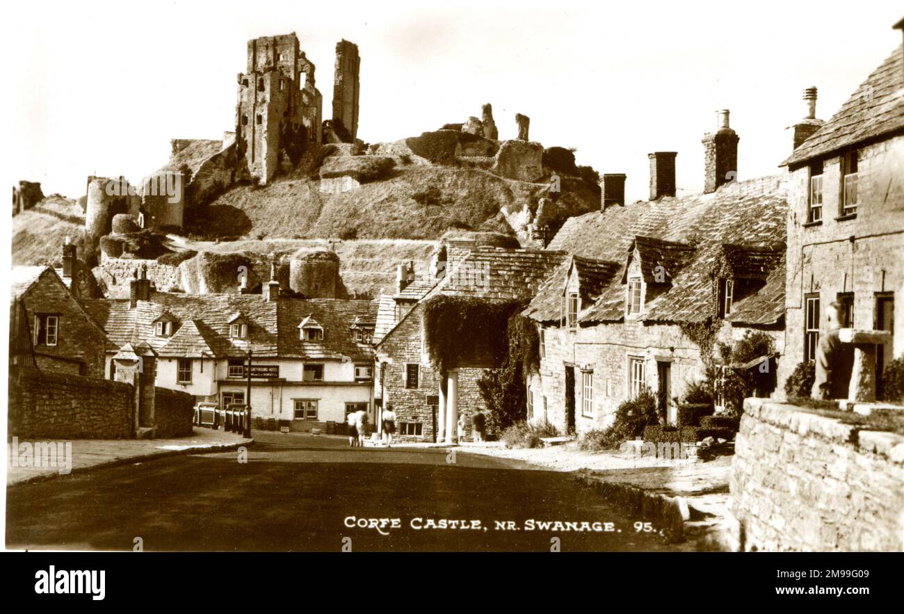 Corfe Castle near Swanage, Dorset Stock Photo - Alamy