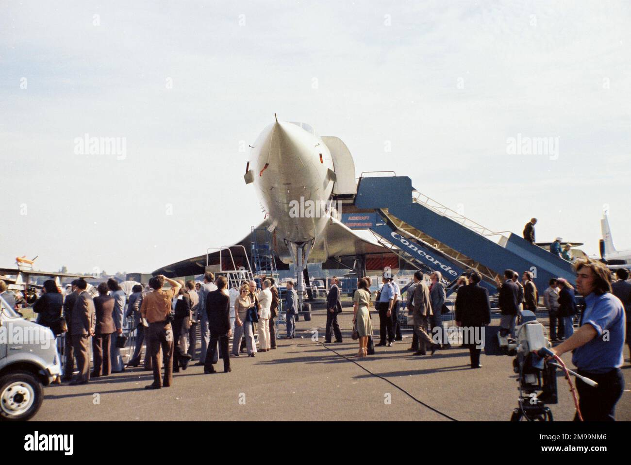 BAC/Aerospatiale Concorde G-BBDG on display at Farnborough 1976 Stock ...