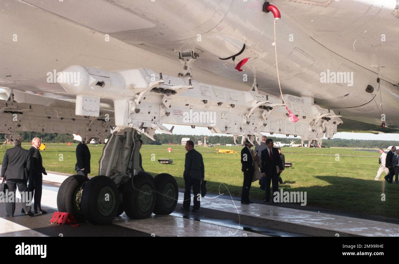 Ejector rack hi-res stock photography and images - Alamy