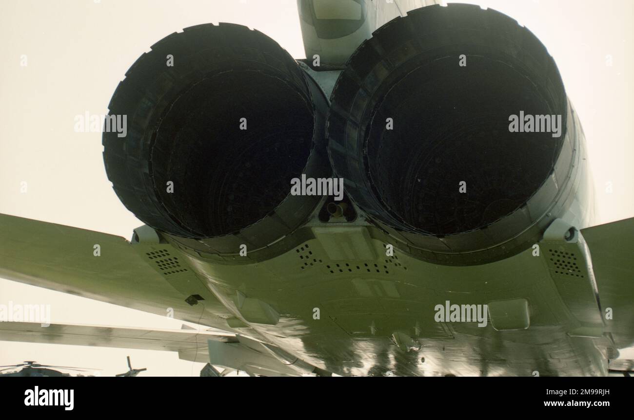 Farnborough 92 - Tupolev Tu-22M-3 (unmarked) (msn 12112347) Detail of ...