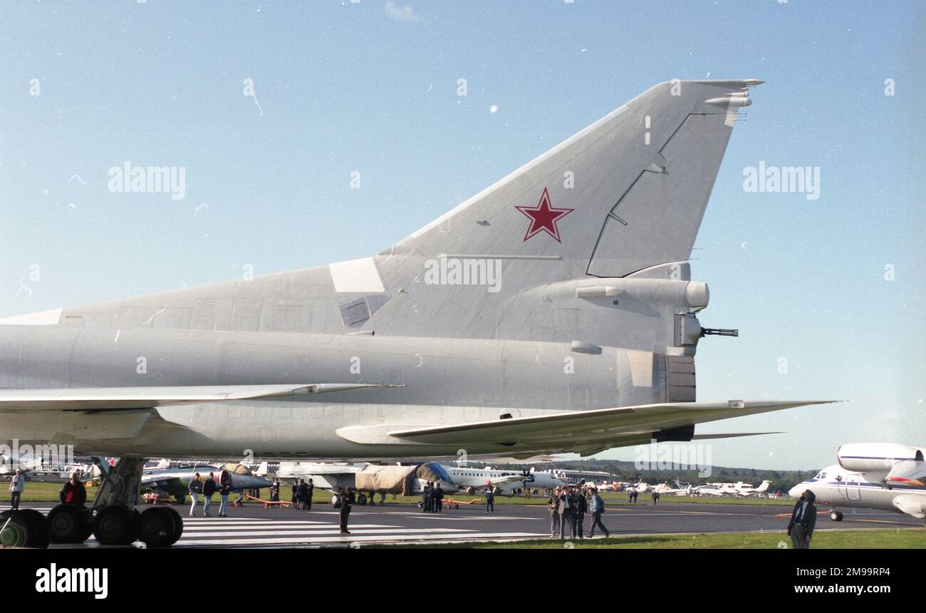 Farnborough 92 - Tupolev Tu-22M-3 (unmarked) (msn 12112347) Detail of ...