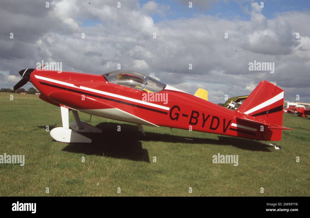Vans aircraft rv 6 hi-res stock photography and images - Alamy