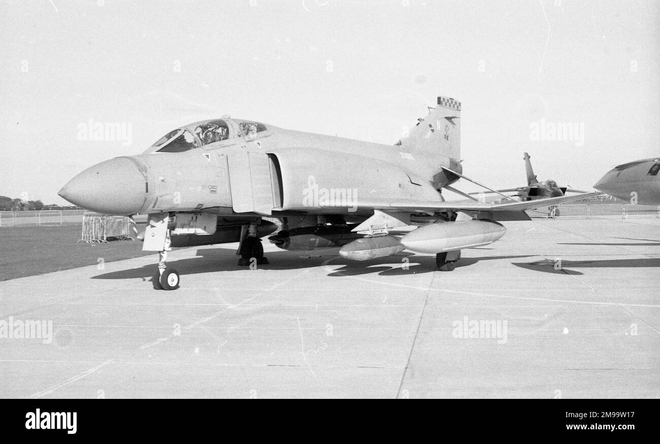 Raf phantom hi-res stock photography and images - Alamy