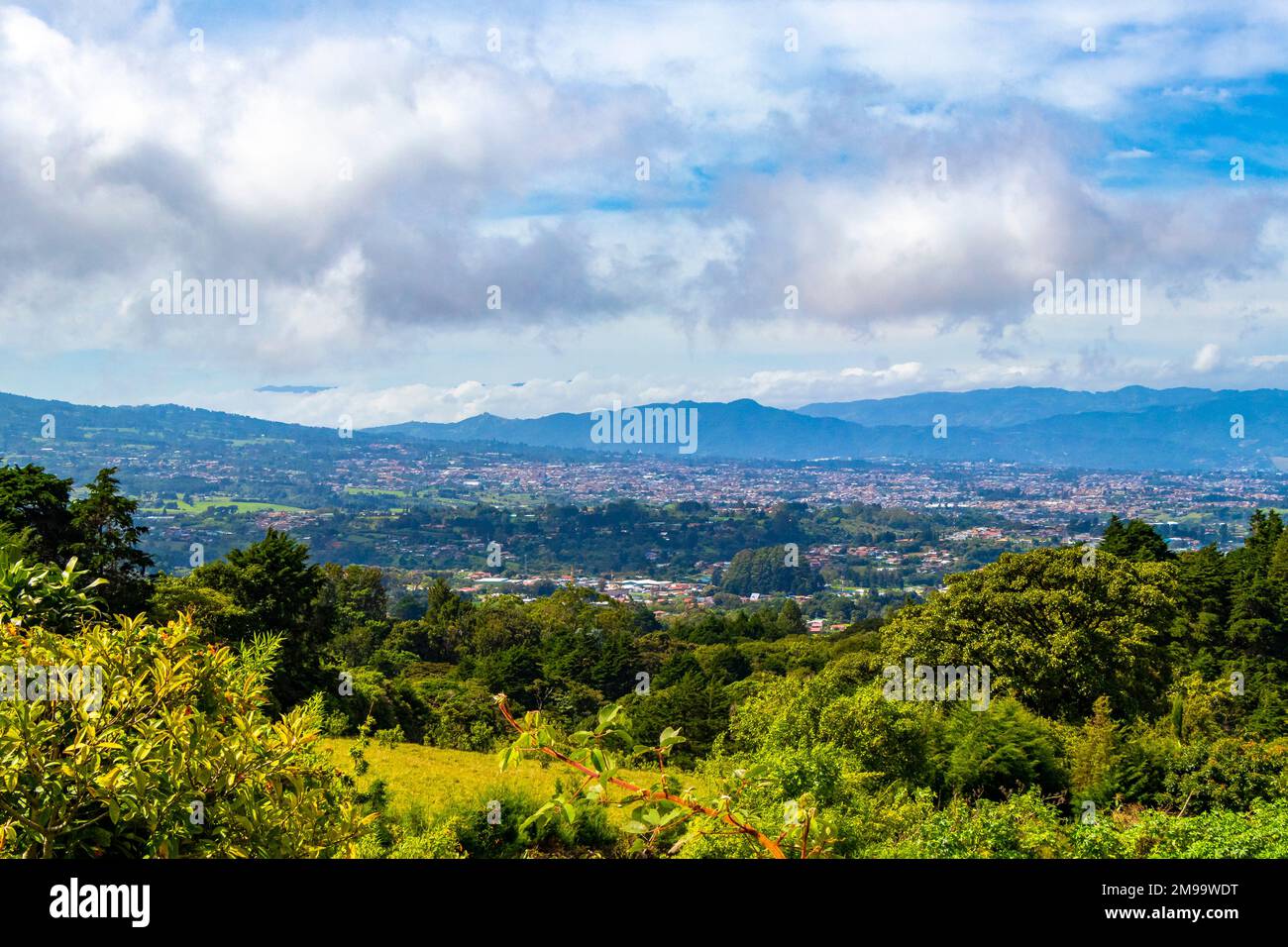 San jose costa rica city panoramic hi-res stock photography and images ...