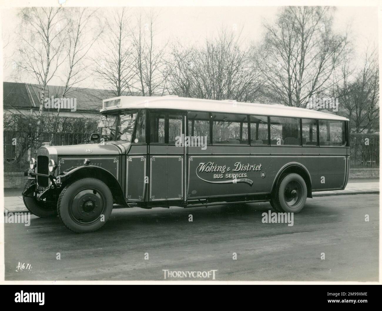Woking and District 29 seater 'Thanet' bus Stock Photo - Alamy