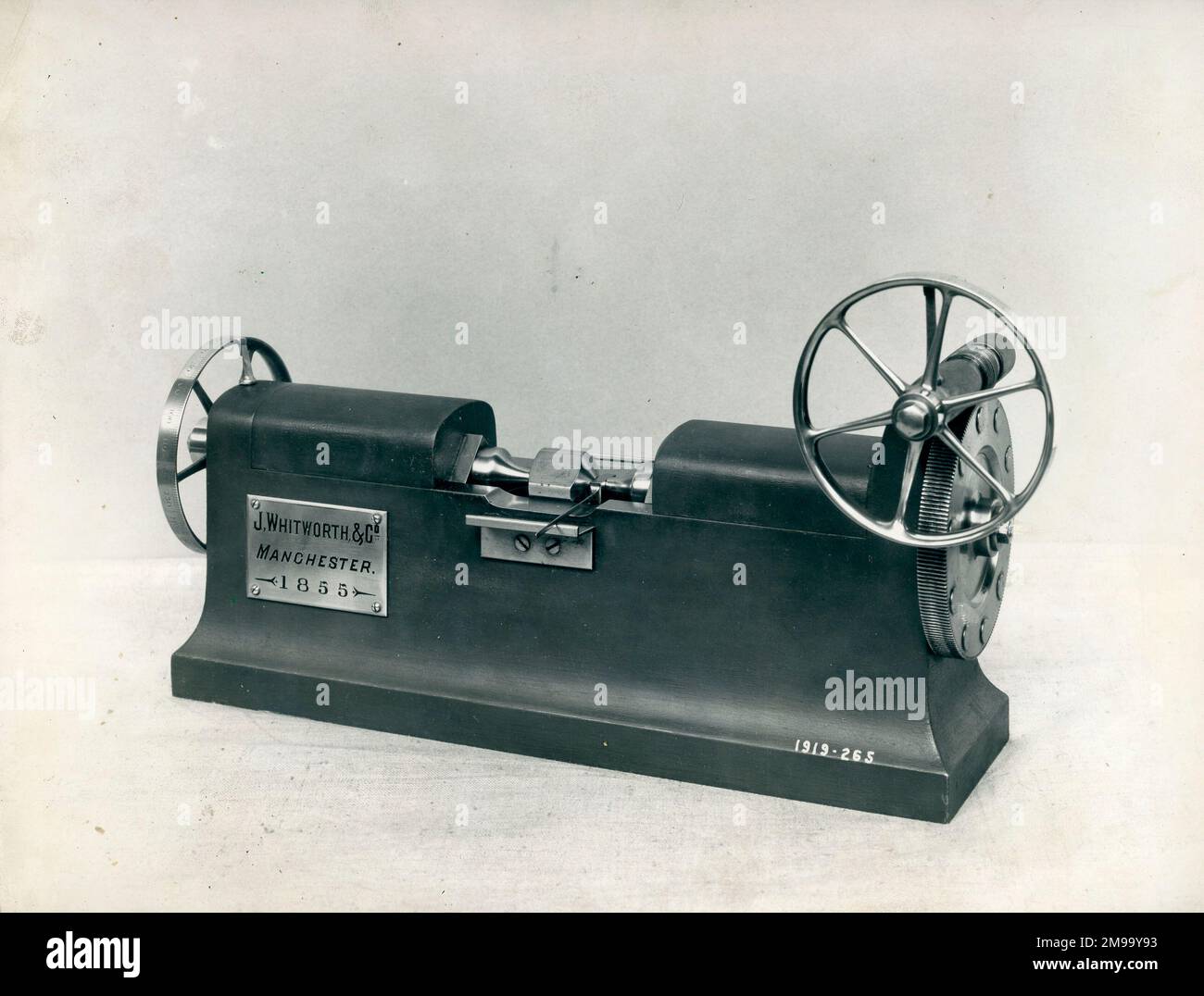Whitworth "Millionth" measuring machine Stock Photo - Alamy