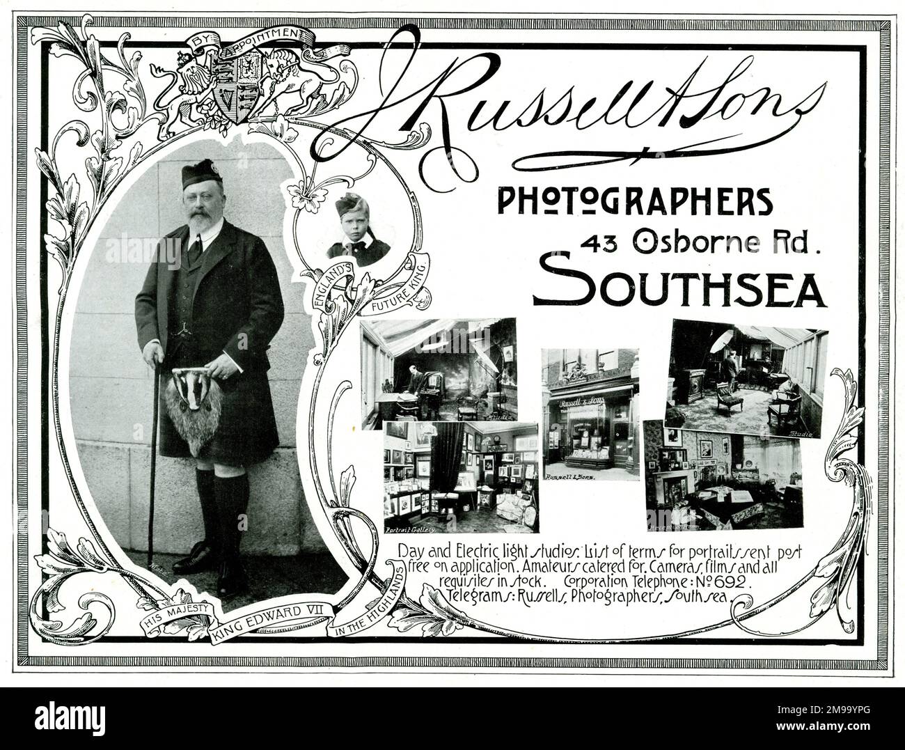 Photographers advert Cut Out Stock Images & Pictures - Alamy