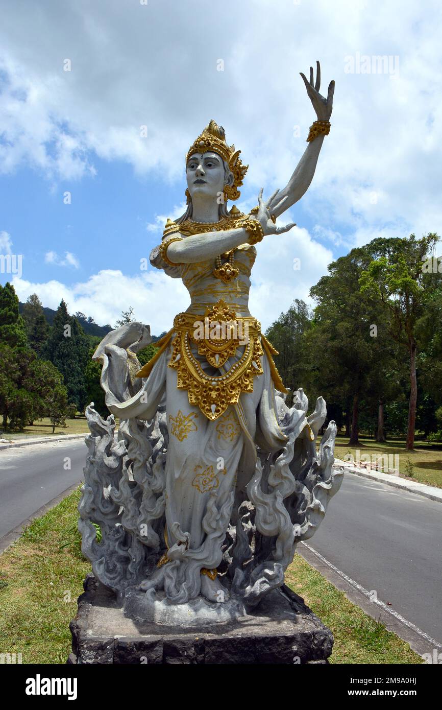 Rama Ramayana statue, Bali Botanic Garden, Bedugul, Bali, Indonesia ...