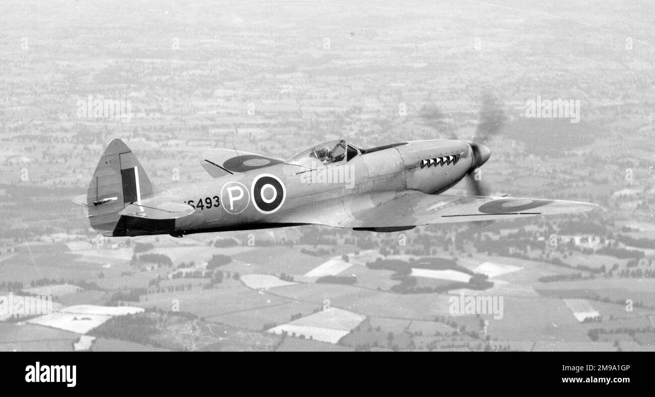 Supermarine Seafire Mk.XV NS493 3rd prototype, showing the experimental ...
