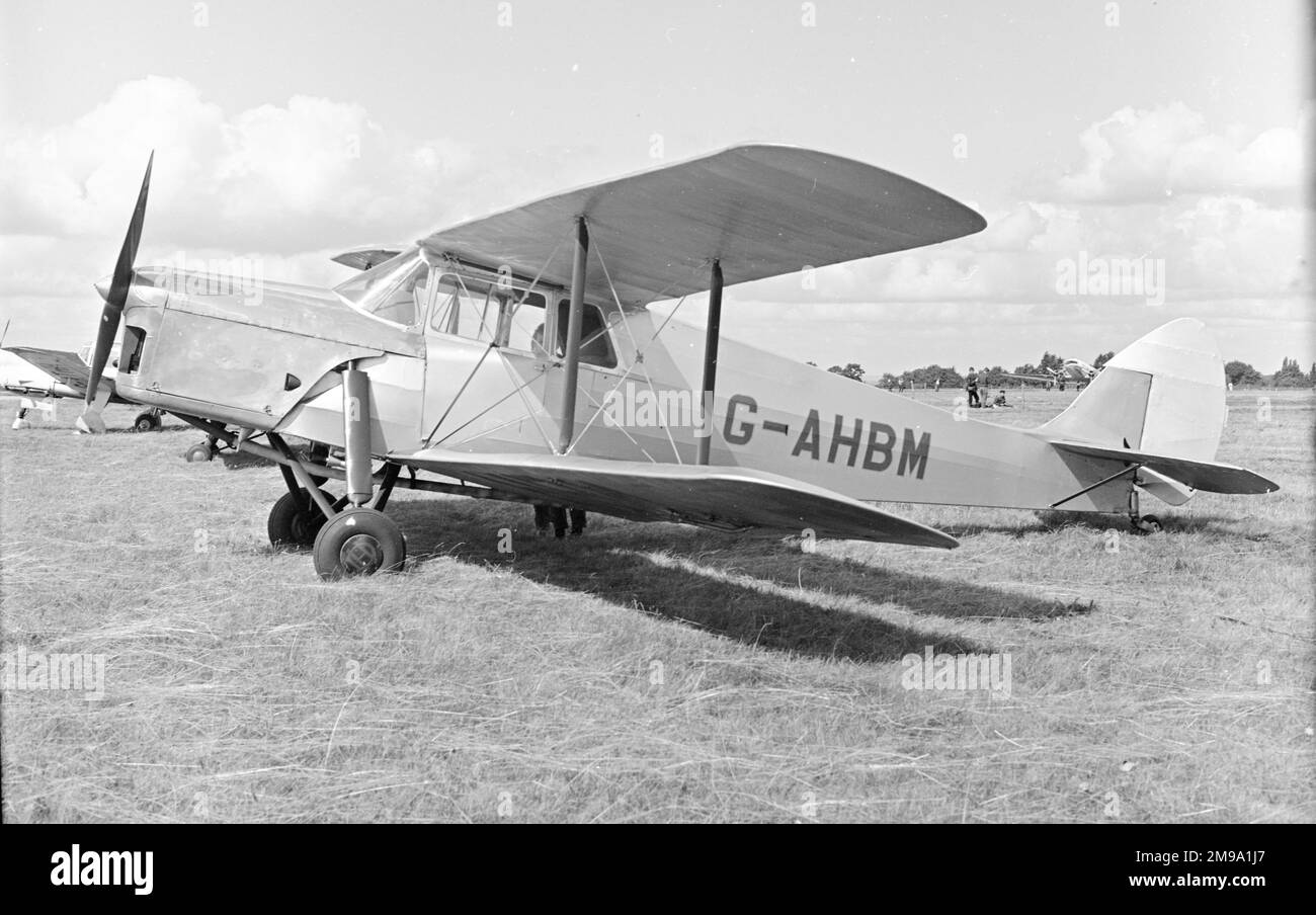 de Havilland DH.87 Hornet Moth G-AHBM Stock Photo - Alamy