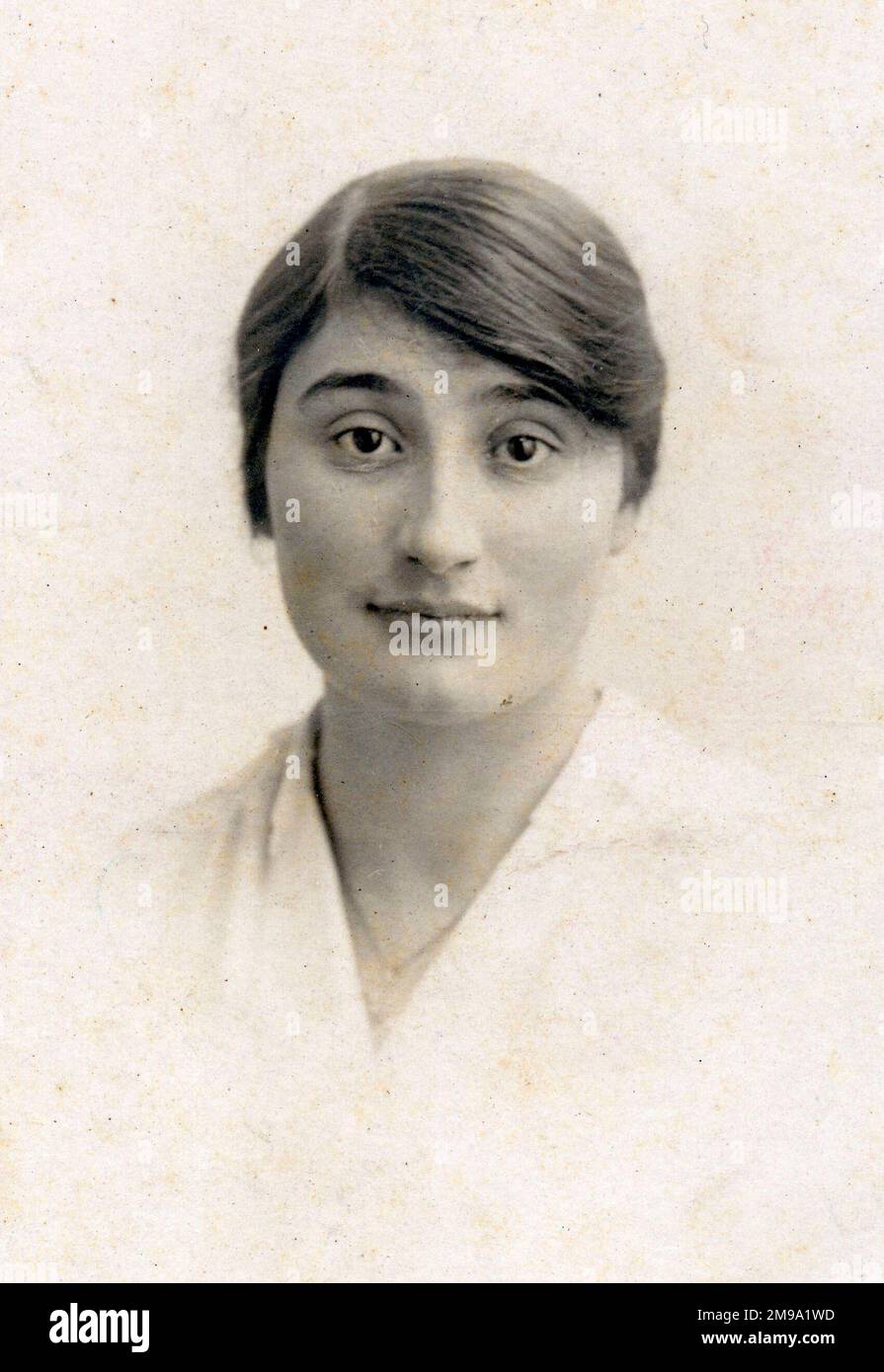 Young amy hi-res stock photography and images - Alamy