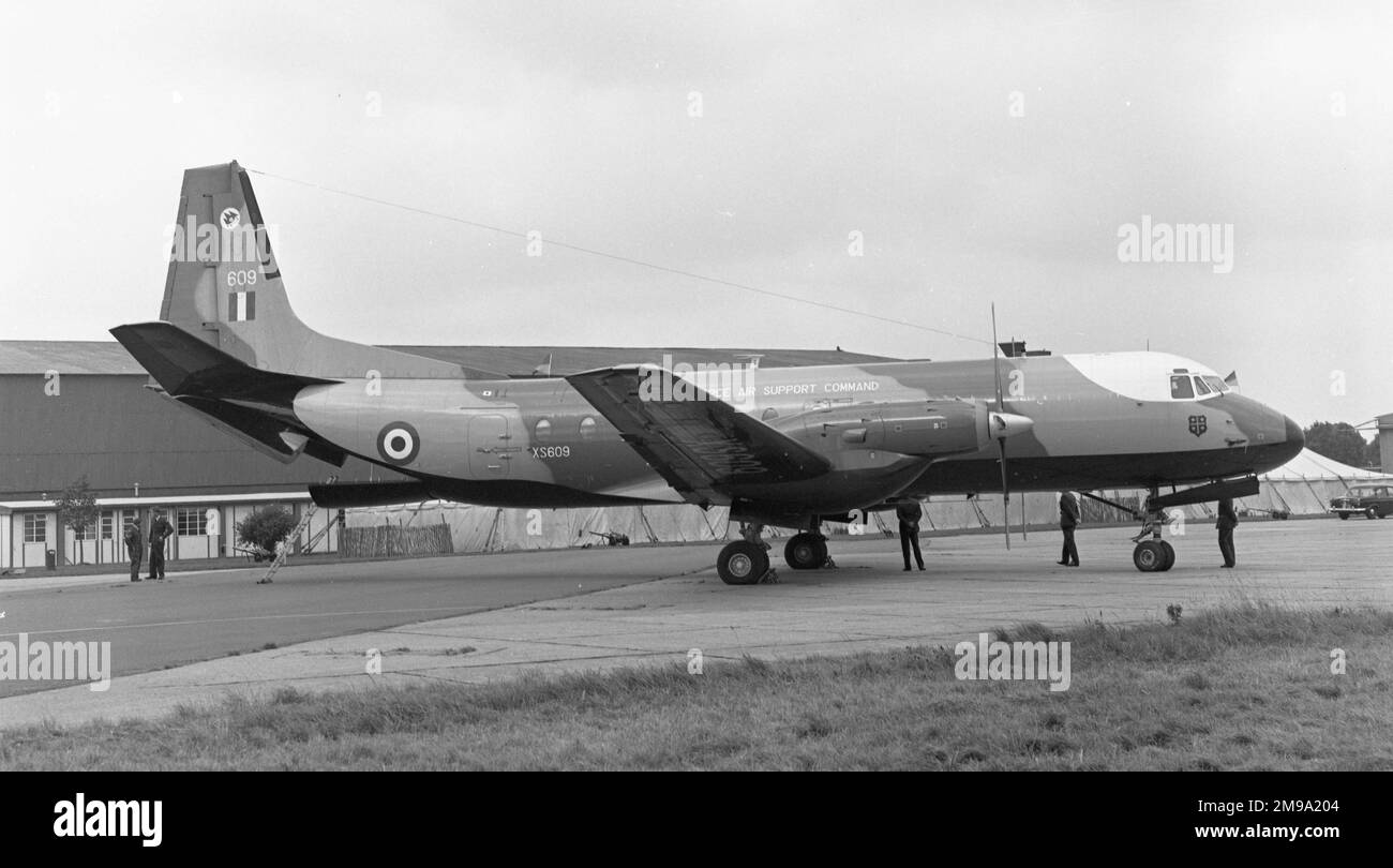 Royal Air Force Hawker Siddeley Andover C.1 XS609 of No. 46 Squadron ...
