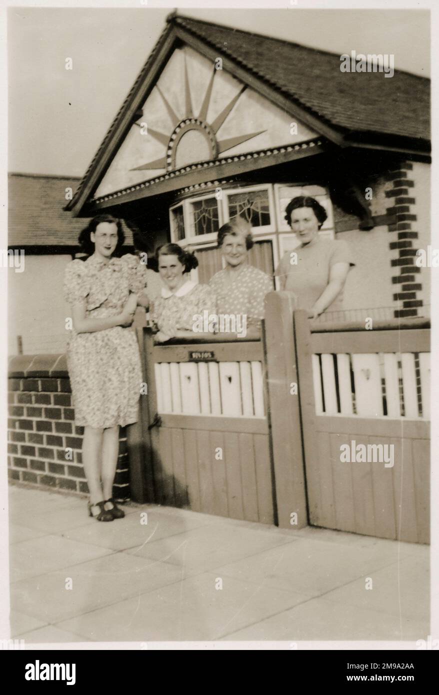 Three gate hi-res stock photography and images - Alamy