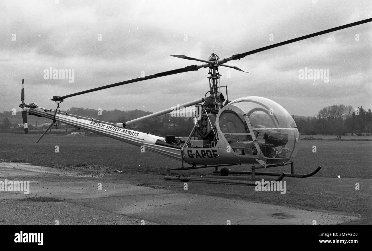 Hiller uh 12c hi-res stock photography and images - Alamy