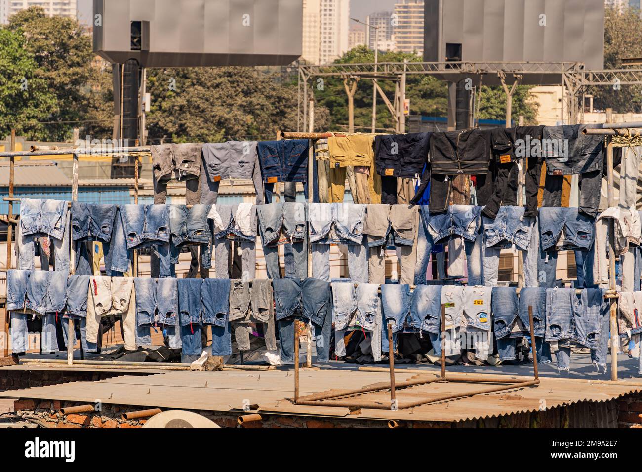 Incredible view of the Dhobi Ghat in Mumbai, the largest open-air ...