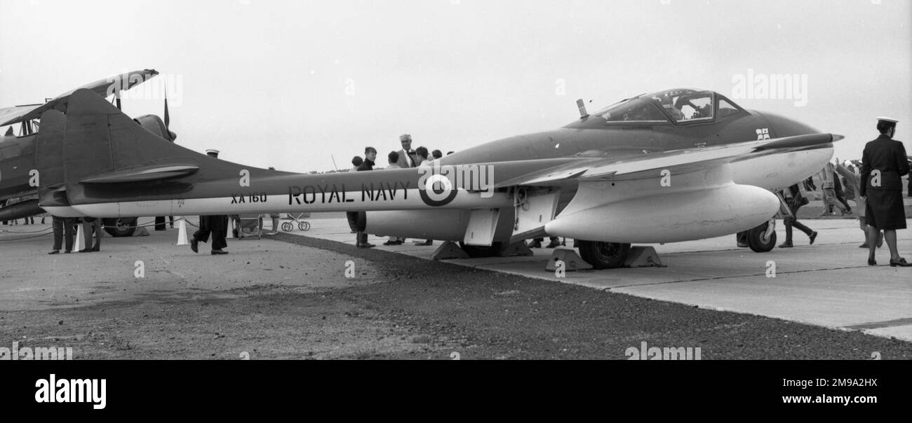 Fleet Air Arm de Havilland DH.115 Sea Vampire T.22 XA160 (msn 15502 ...