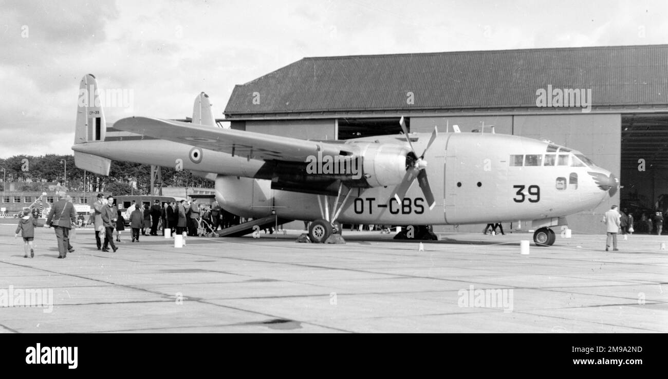 Cp 39 hi-res stock photography and images - Alamy