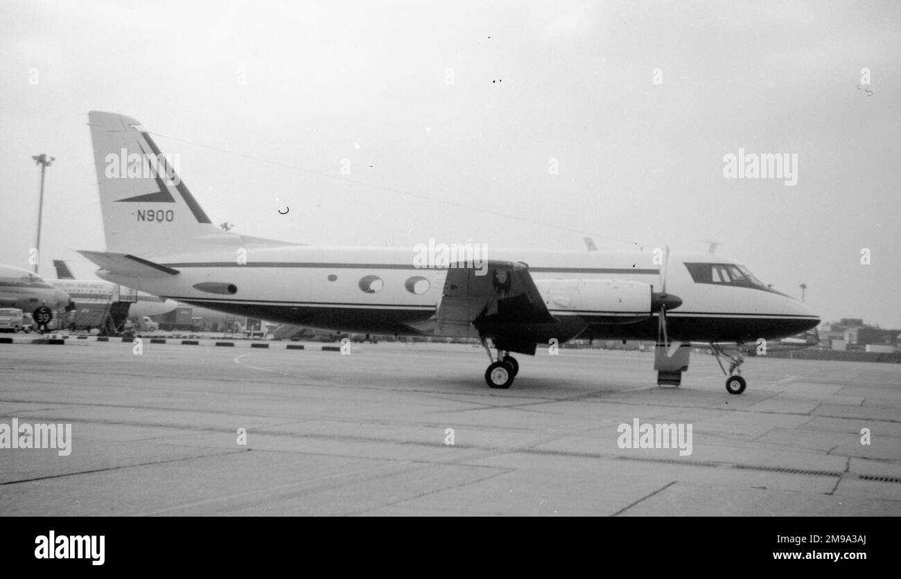 Gulfstream aircraft Black and White Stock Photos & Images - Alamy