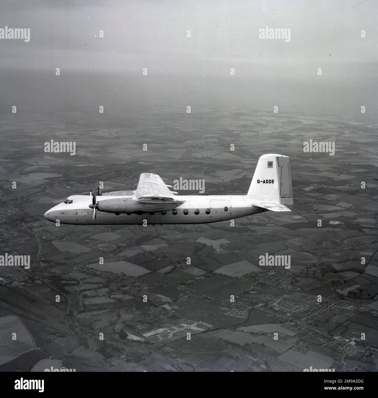 Handley Page HPR.7 Dart-Herald G-AODE (msn 147) 1st prototype, moments ...