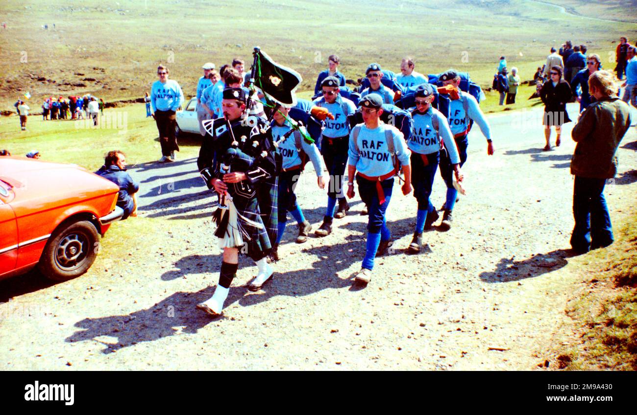 RAF Halton Apprentices competing in the 1977 Ten Tors cross-country ...