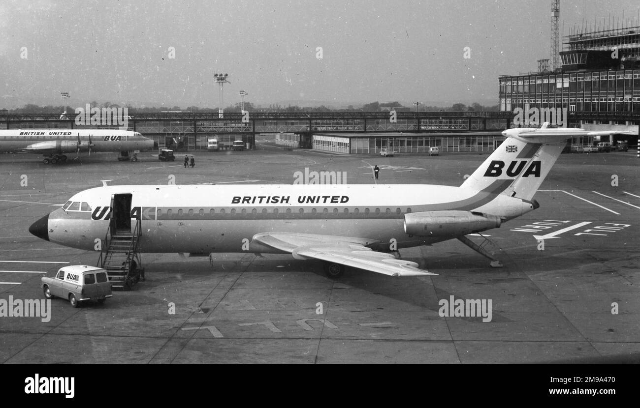 Airport british airways Black and White Stock Photos & Images - Alamy