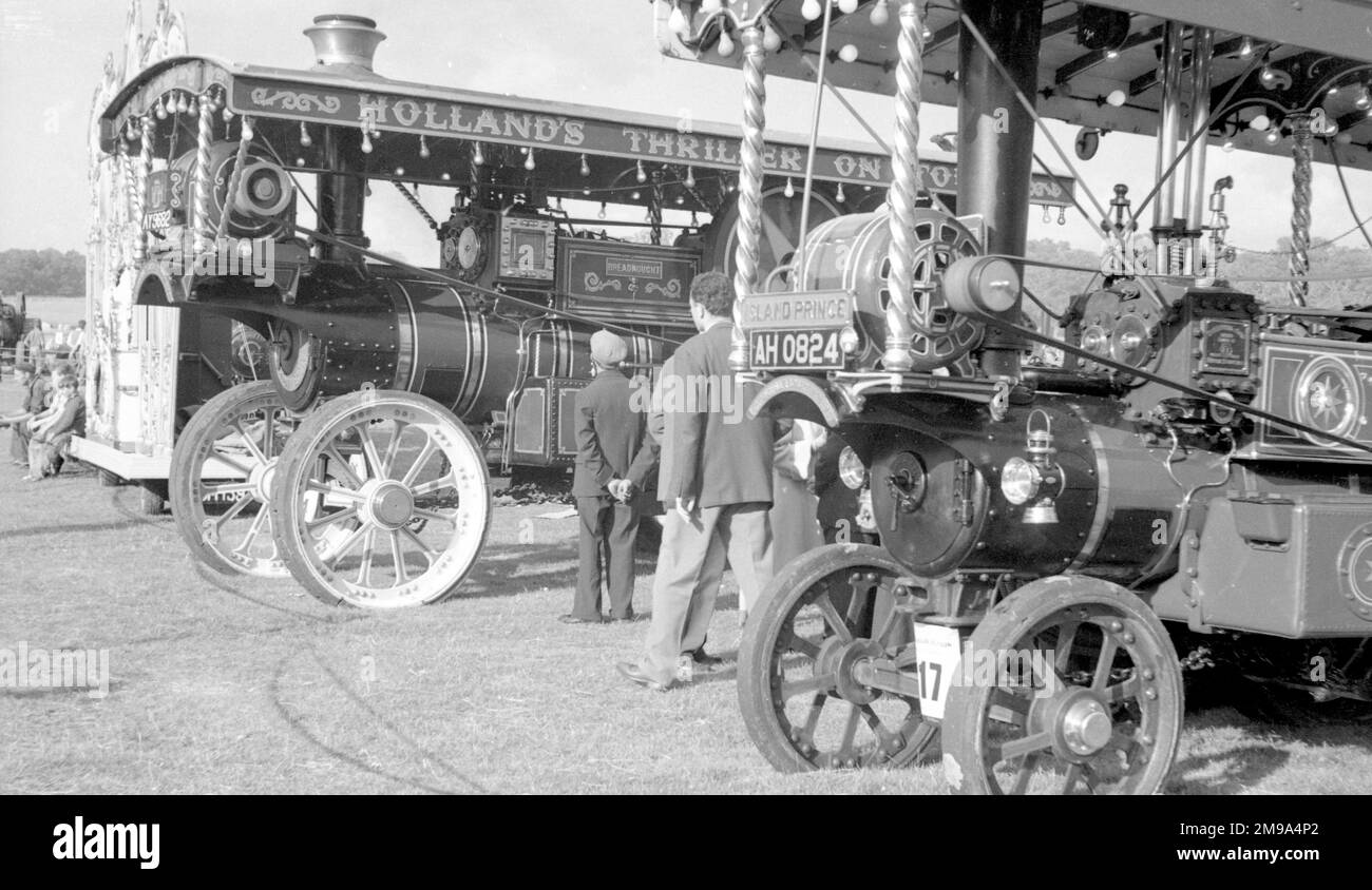 Burrell showmans road locomotive regn ay 9682 number hi-res stock ...
