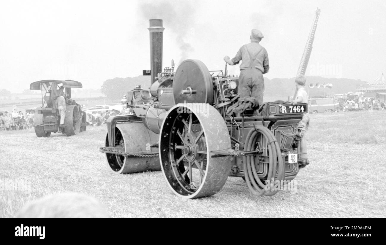 Aveling & Porter D class Road Roller, regn. R 7464, number 10059. Built ...
