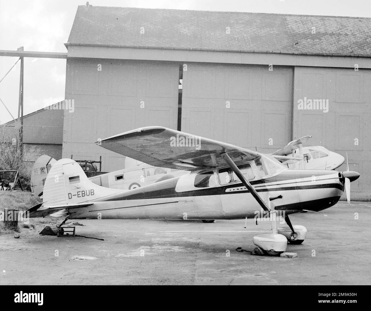 Cessna 170C D-EBUB Stock Photo - Alamy